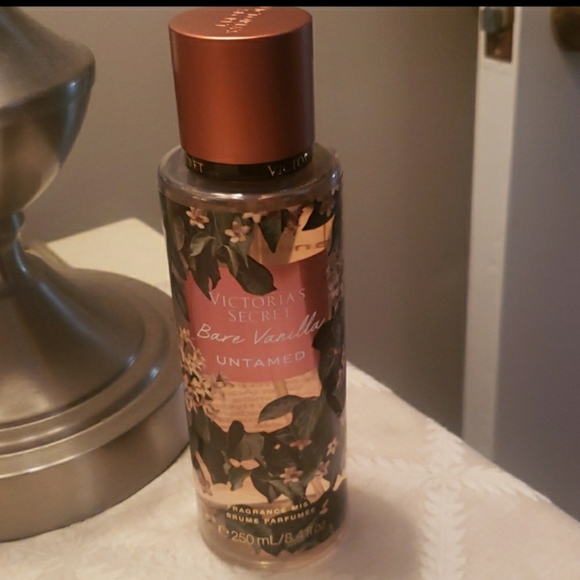 Victoria's Secret | Bath & Body | 7 Virtues Vanilla Woods Smell Alike ...